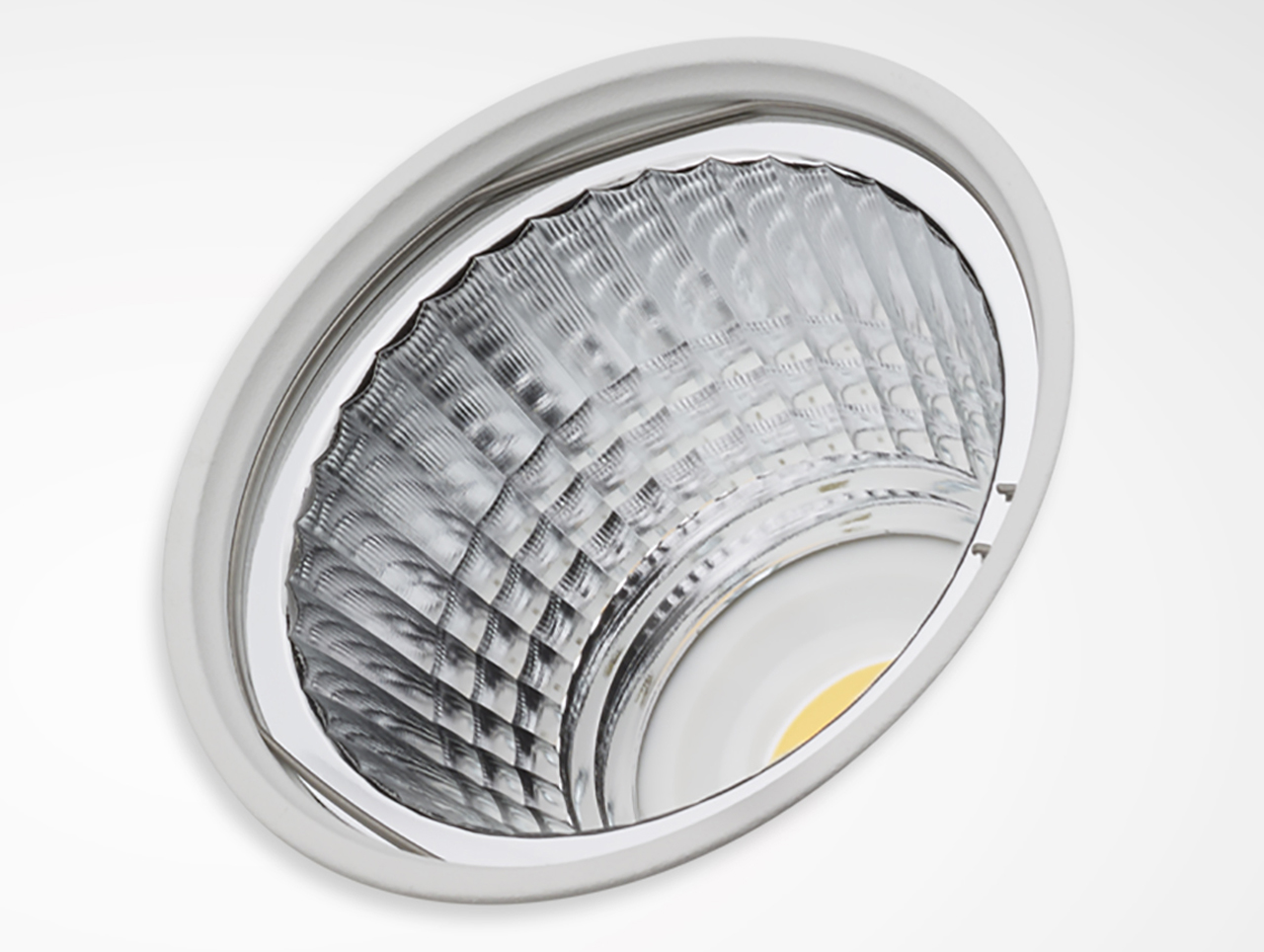 Oktalite und Trilux entwickeln neue Reflektorgeneration | stores+shops