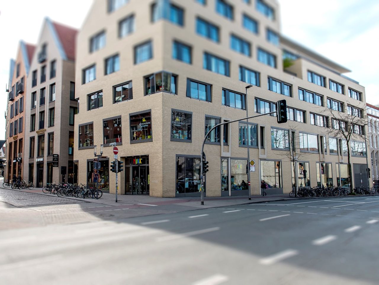 Spielerisches Wachstum: Thalia übernimmt Warenhaus Mukk | stores+shops