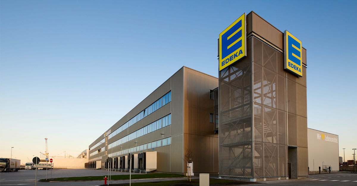 Edeka: Neues Fruchtkontor in Hamburg | stores+shops