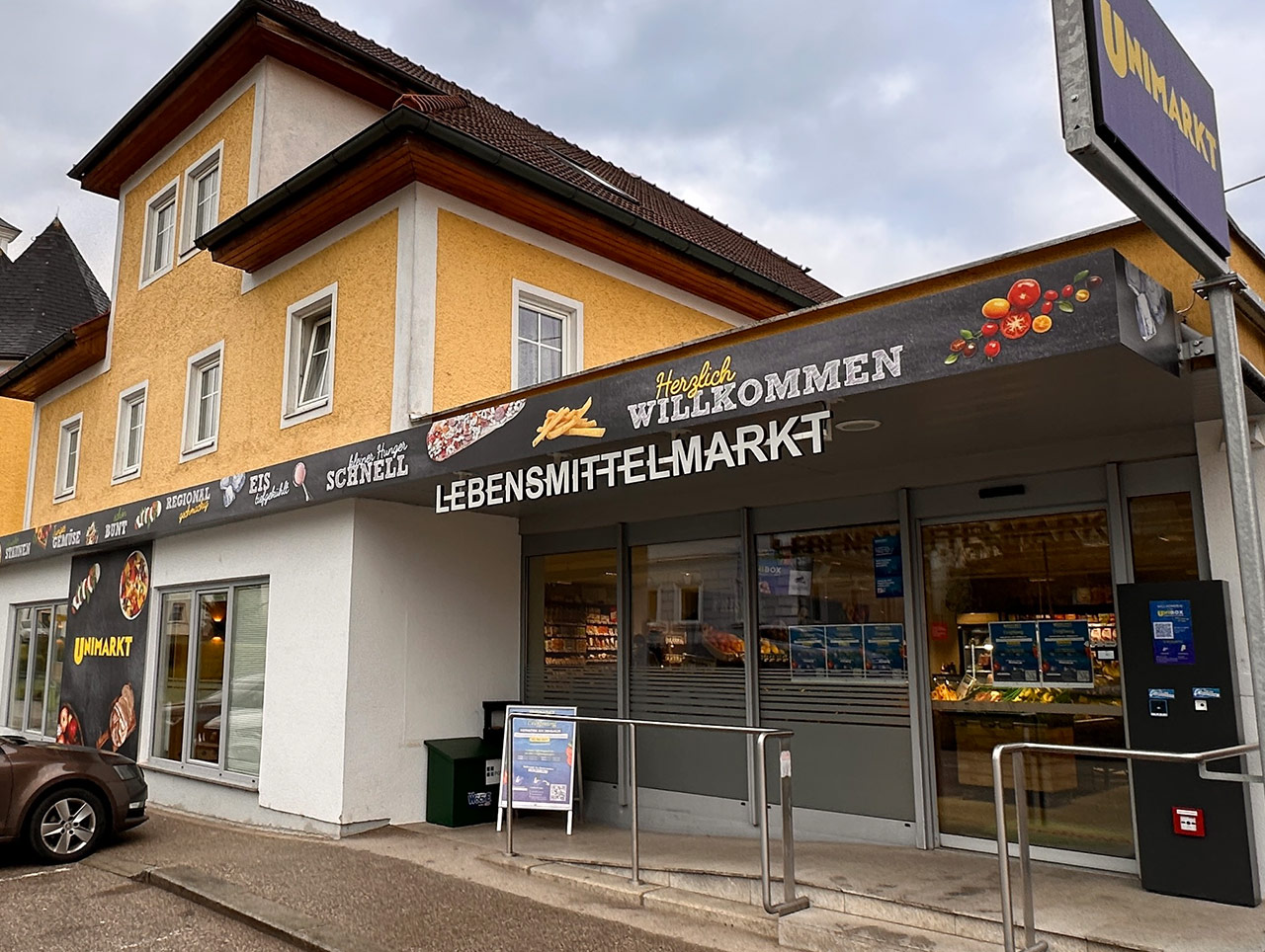 Unimarkt erstmals in Hybridform | stores+shops