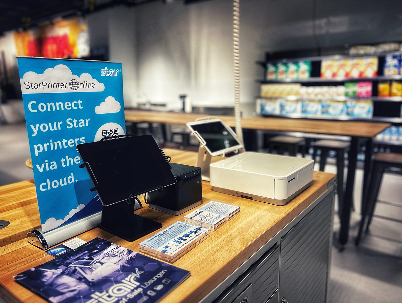 Gründergeist in der Werkstatt: Die Retail Garage steht offen | stores+shops