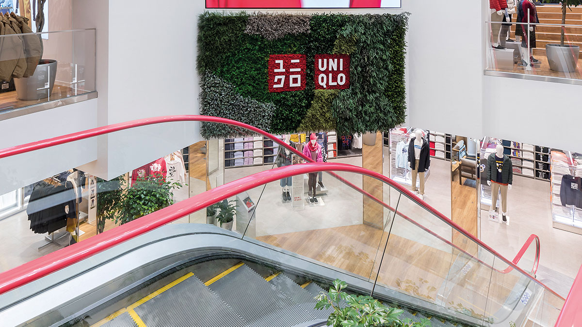 Uniqlo: Big in Spain | stores+shops