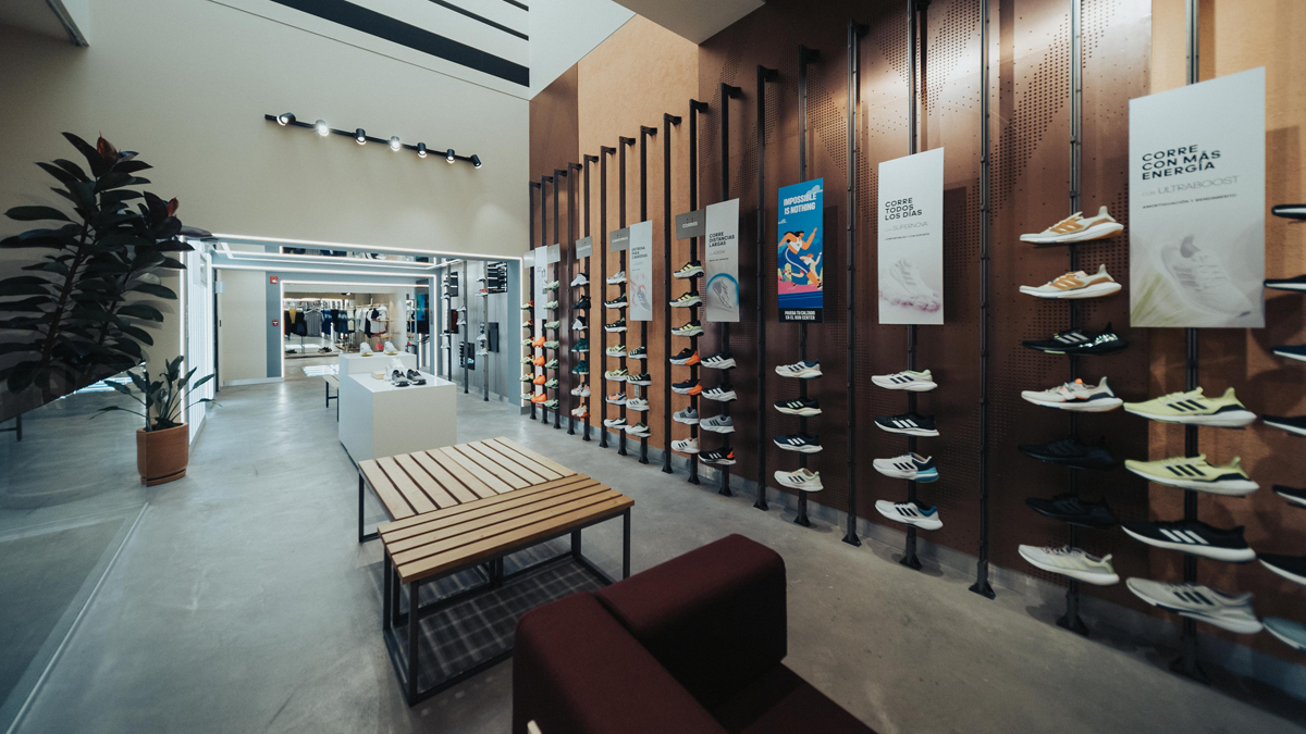 Adidas: Zentrum für Laufsport | stores+shops