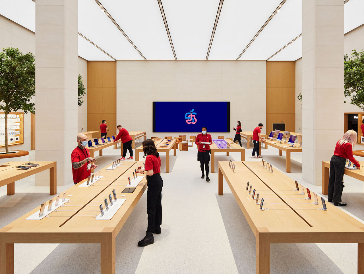 Ein neuer Apple weit vom Stamm | stores+shops