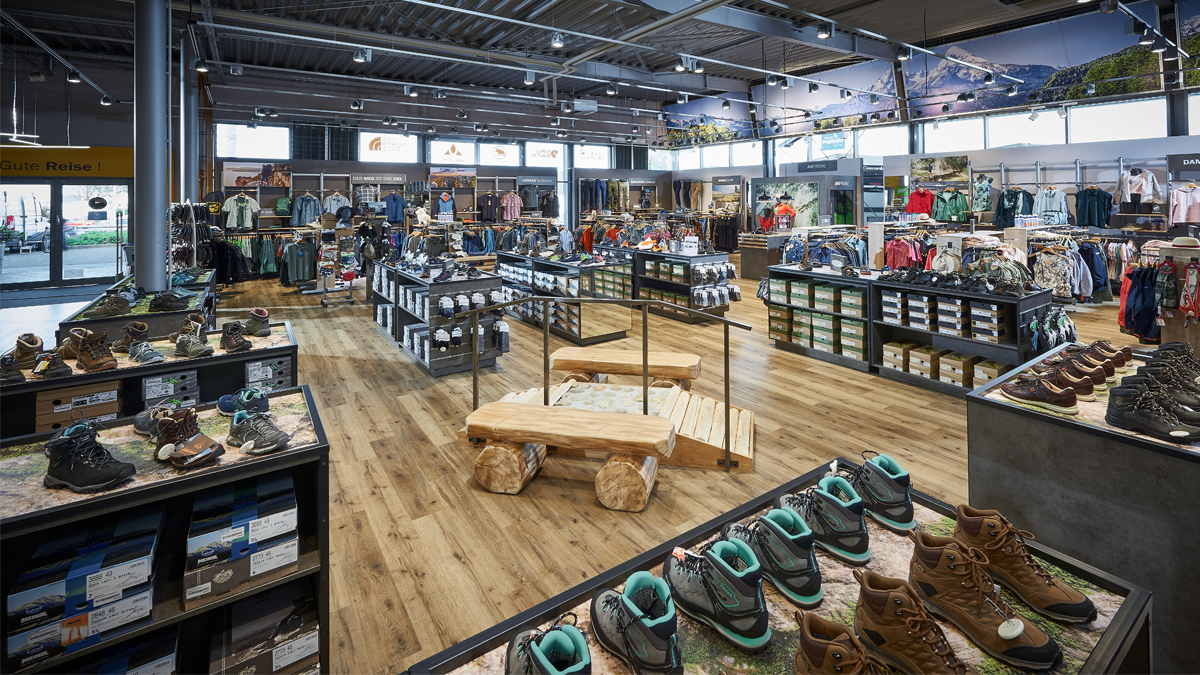 Niesmann Caravaning: Wohnzimmer fürs mobile Wohnen | stores+shops