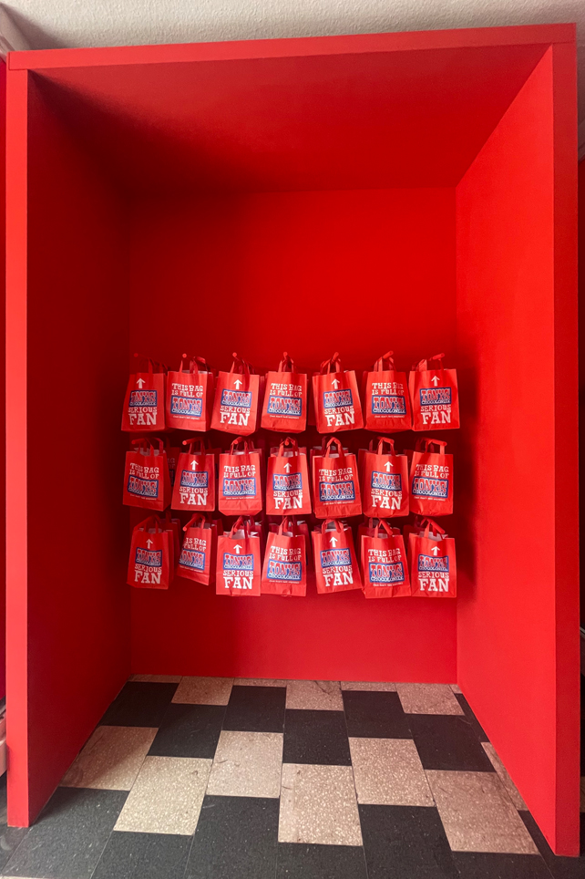 Tony's Chocolonely: Pop-up mit Mission | stores+shops