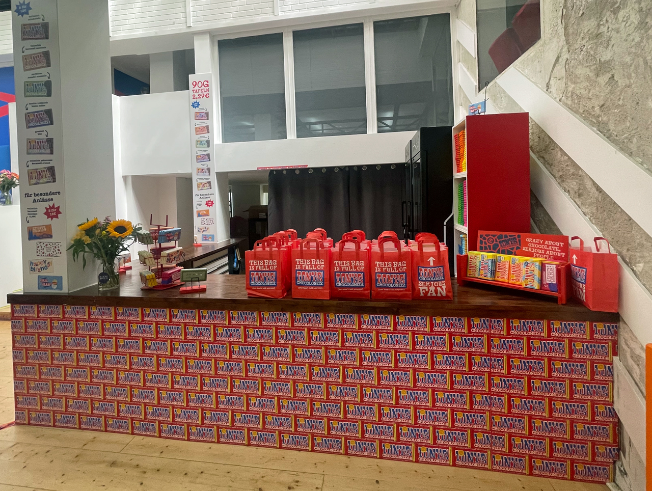Tony's Chocolonely: Pop-up mit Mission | stores+shops