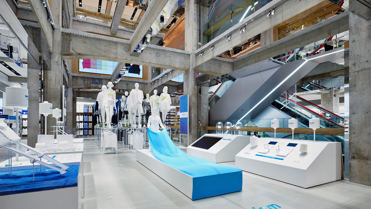 Uniqlo expandiert: Zwei neue Stores in Japan | stores+shops