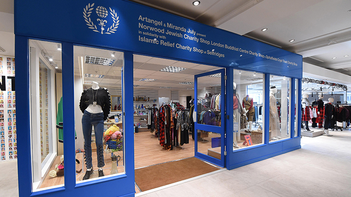 Charity-Pop-up-Store im Selfridges | stores+shops