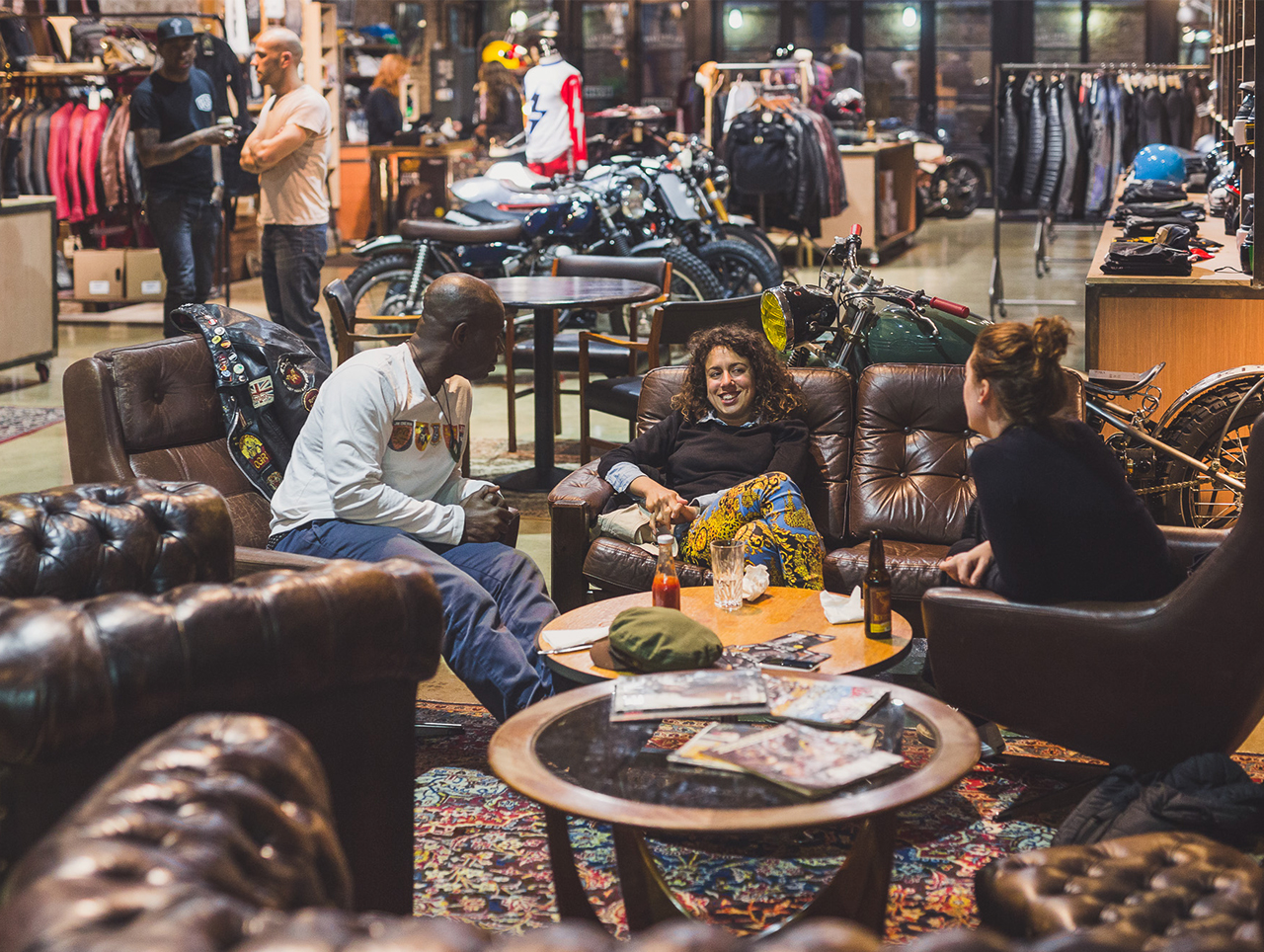 Stilvolle Biker-Welt | stores+shops