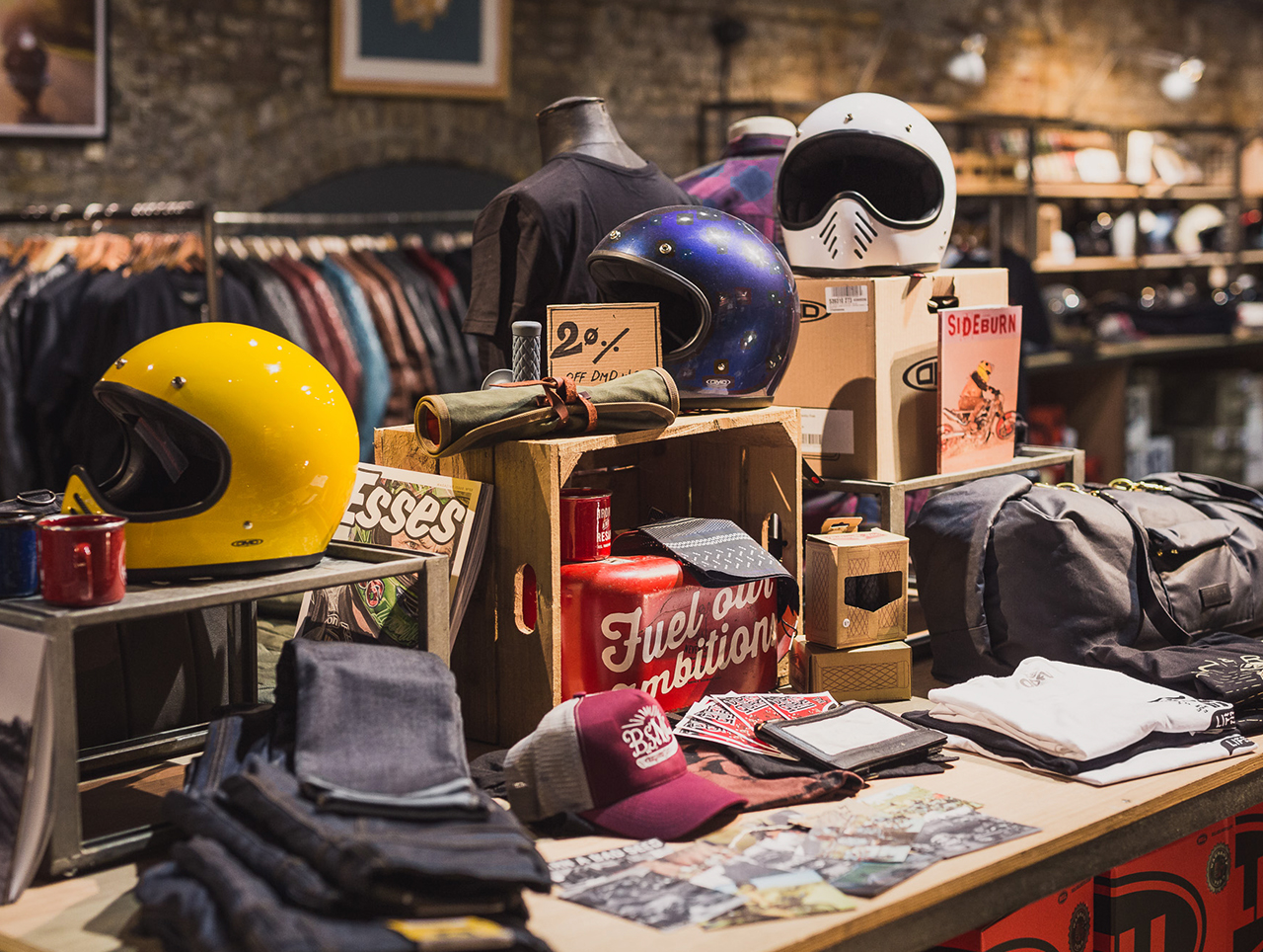 Stilvolle Biker-Welt | stores+shops