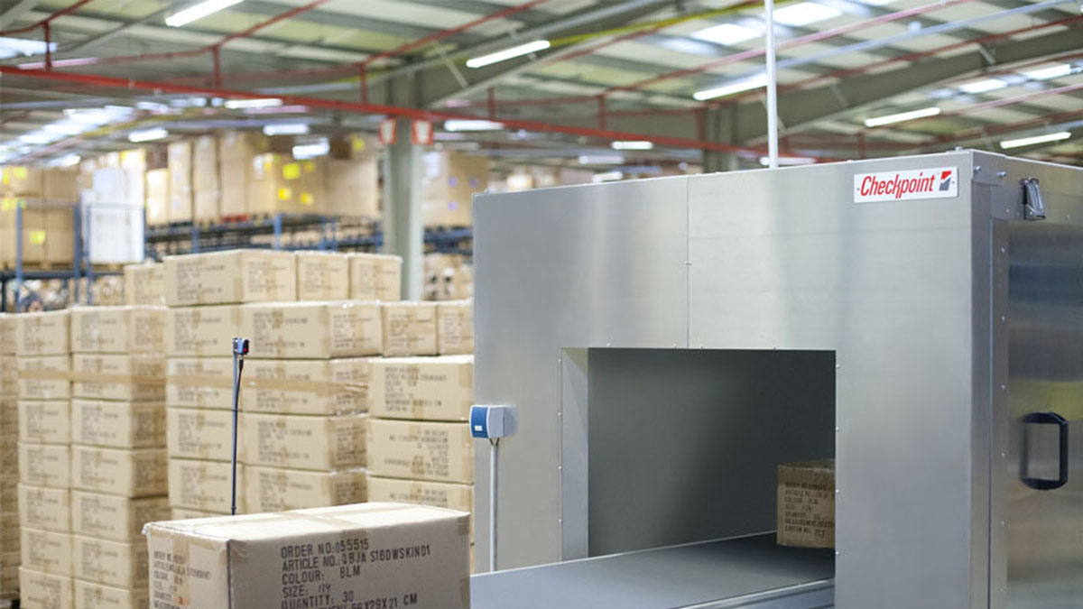 Checkpoint Systems: Intelligente Tunnellösungen | stores+shops