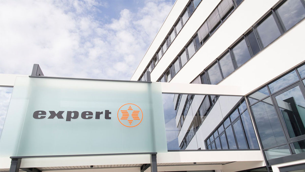 Expert SE: Einfachere, schnellere Datensicherung | stores+shops