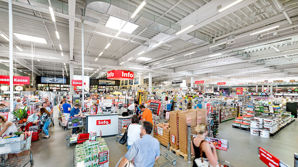 Hellweg rüstet auf LED um | stores+shops
